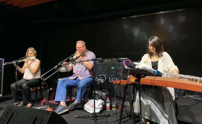 Ask ´em Y - KUMA.at